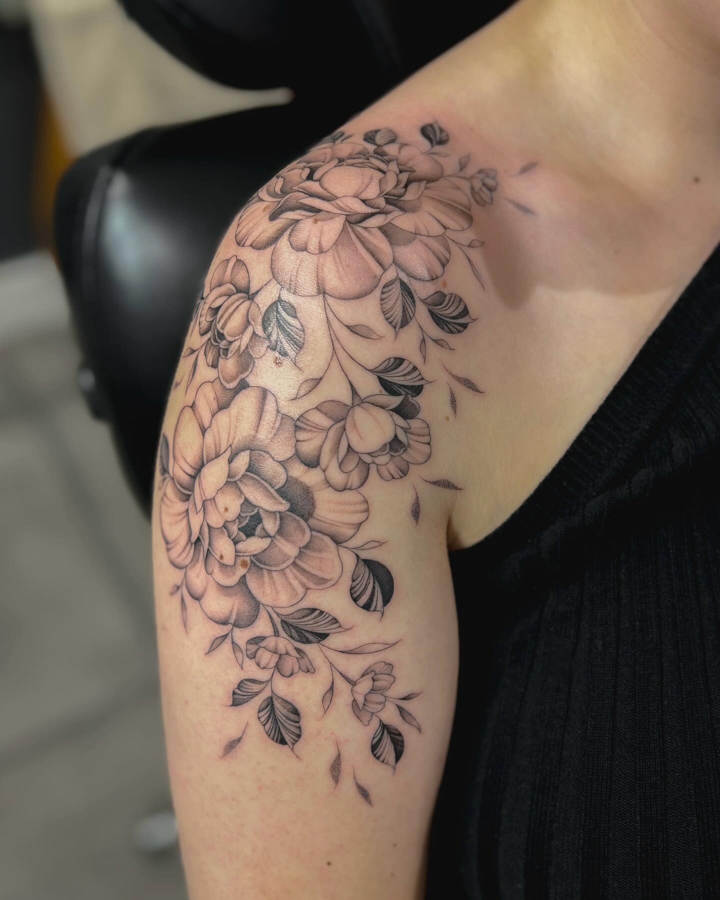 55+ Shoulder Tattoos for Women – Ink Needle Art